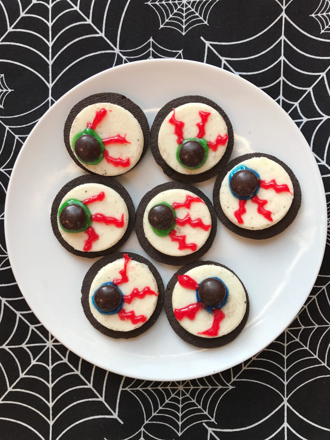 Halloween Eyeball Cookies | It is a Keeper