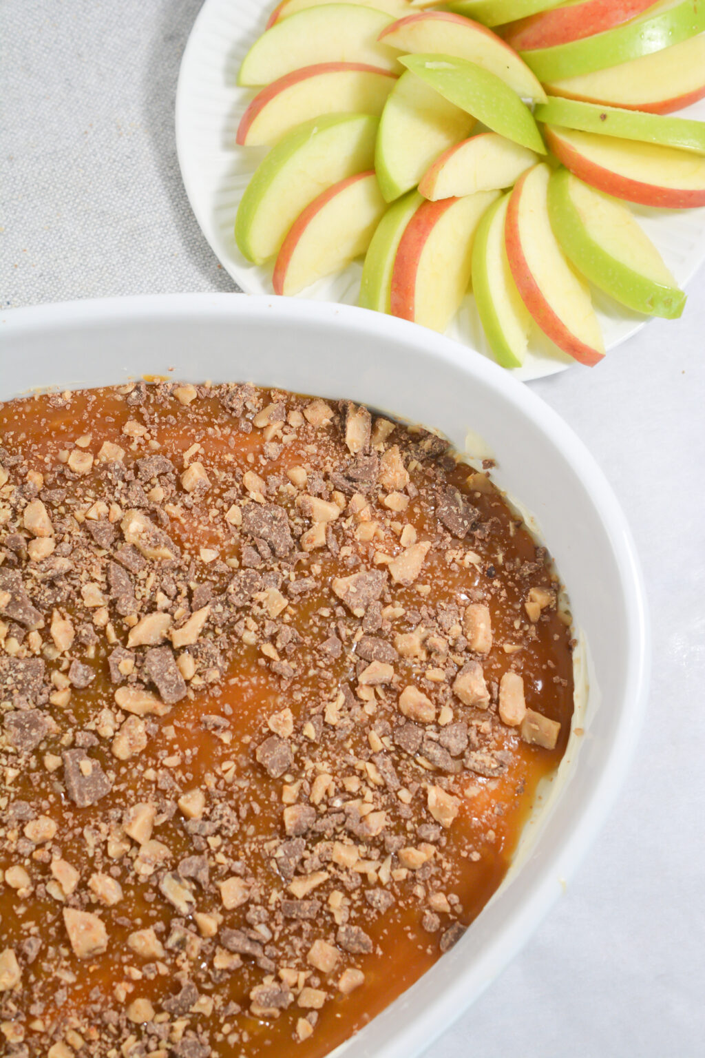 Apple with Caramel Dip - It Is a Keeper