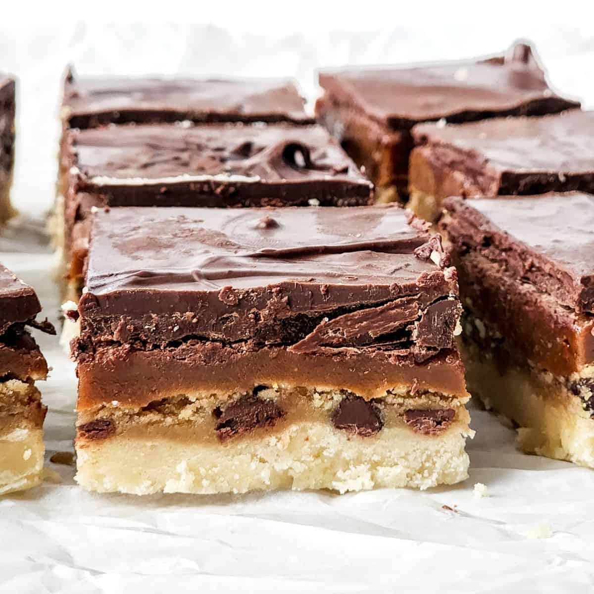 Twix Cookie Bars - It Is a Keeper