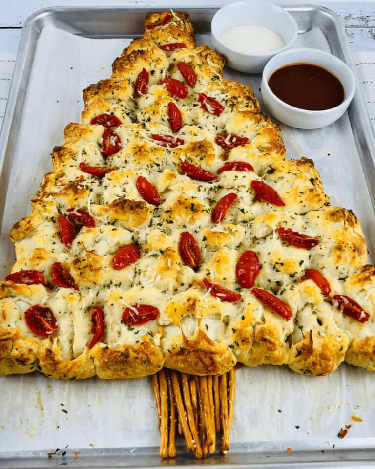 Christmas Tree Pull-Apart Bread - It Is a Keeper